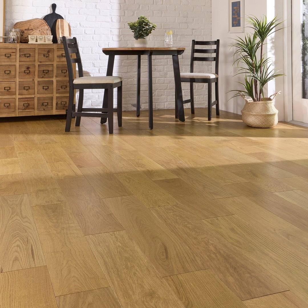Abbey Standen Oak Golden Engineered Flooring 14mm x 165mm Brushed Matt ...